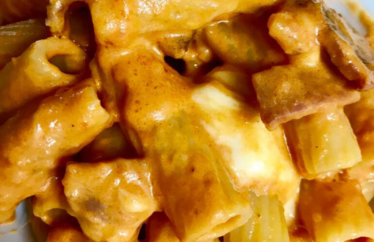 Rigatoni alla Giancaleone, il piatto tradizionale calabrese che si ...