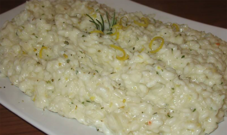 Risotto all'Amalfitana, con limone e rosmarino. Il profumo della ...
