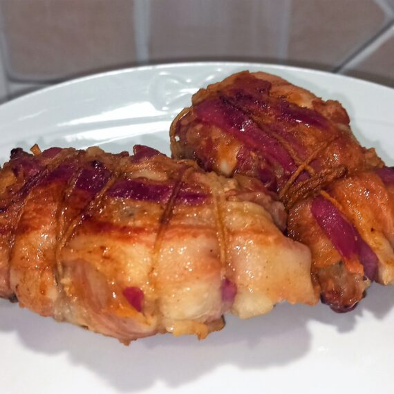 Fuselli di pollo in porchetta per una cena golosa e veloce. Il pollo ...