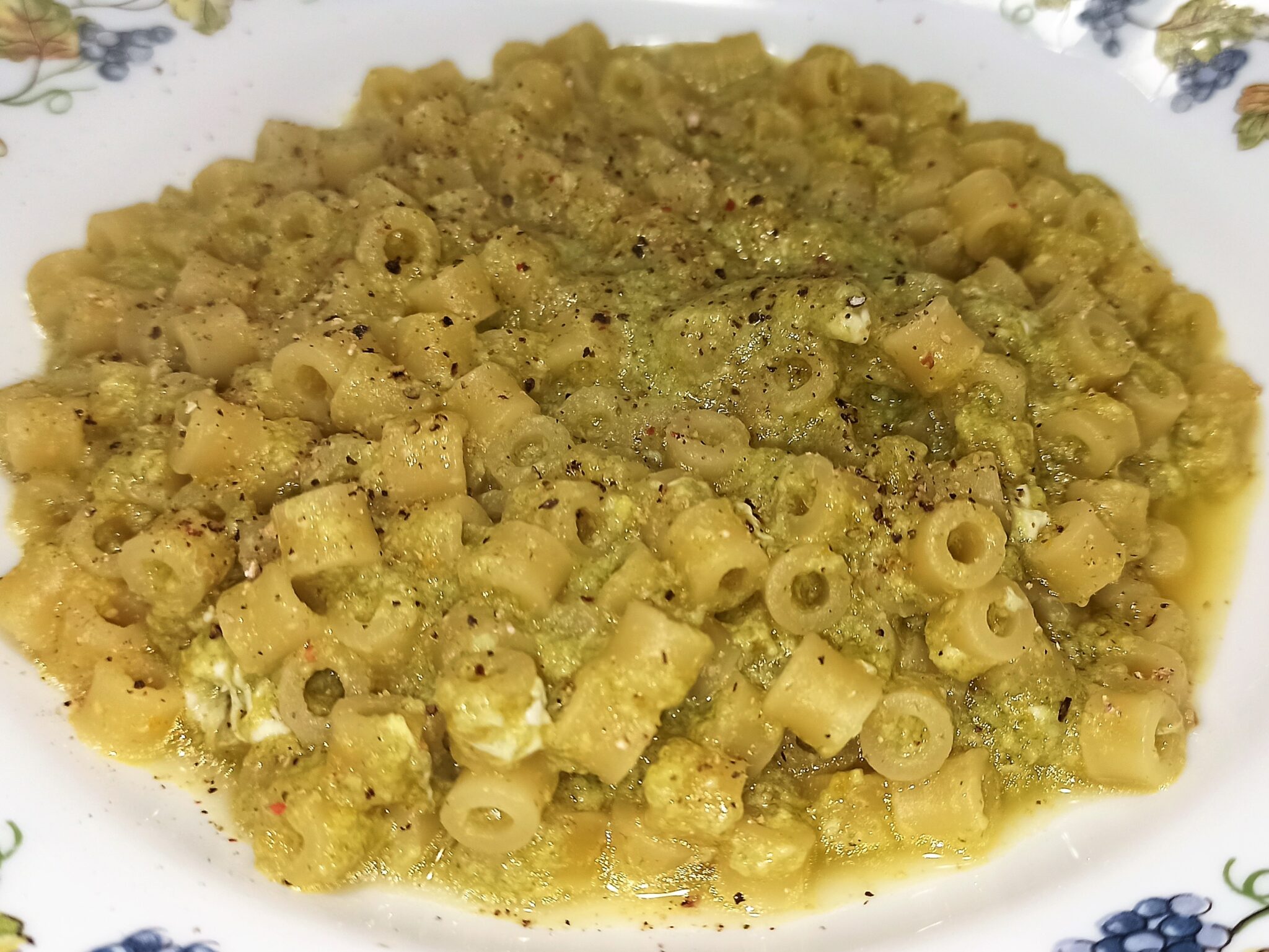 Spaghetti alla Garum, chi va a Pompei e lo prova, resta folgorato. Più ...