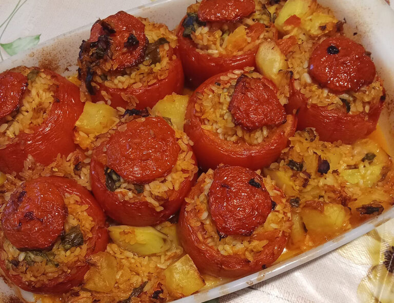 Maccheroni pasticciati, la pasta al forno solo con 2 ingredienti ...